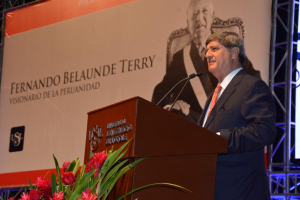 USIL presentó libro inédito escrito por el presidente Fernando Belaunde ...