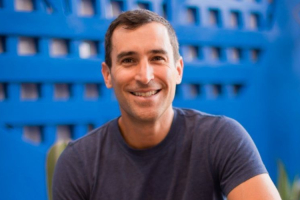 Alumni USIL: entrevista a Sergio Flores