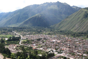 Urubamba inicia proceso de modernización urbana con apoyo de la CAF y ...